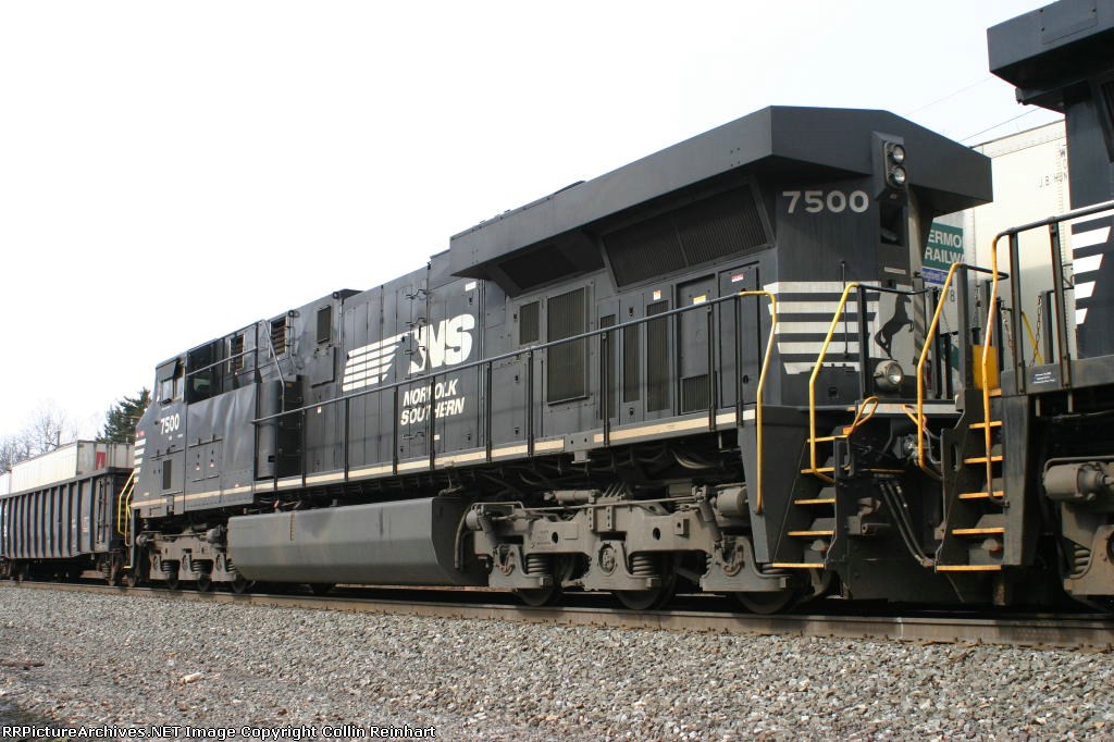 NS 7500